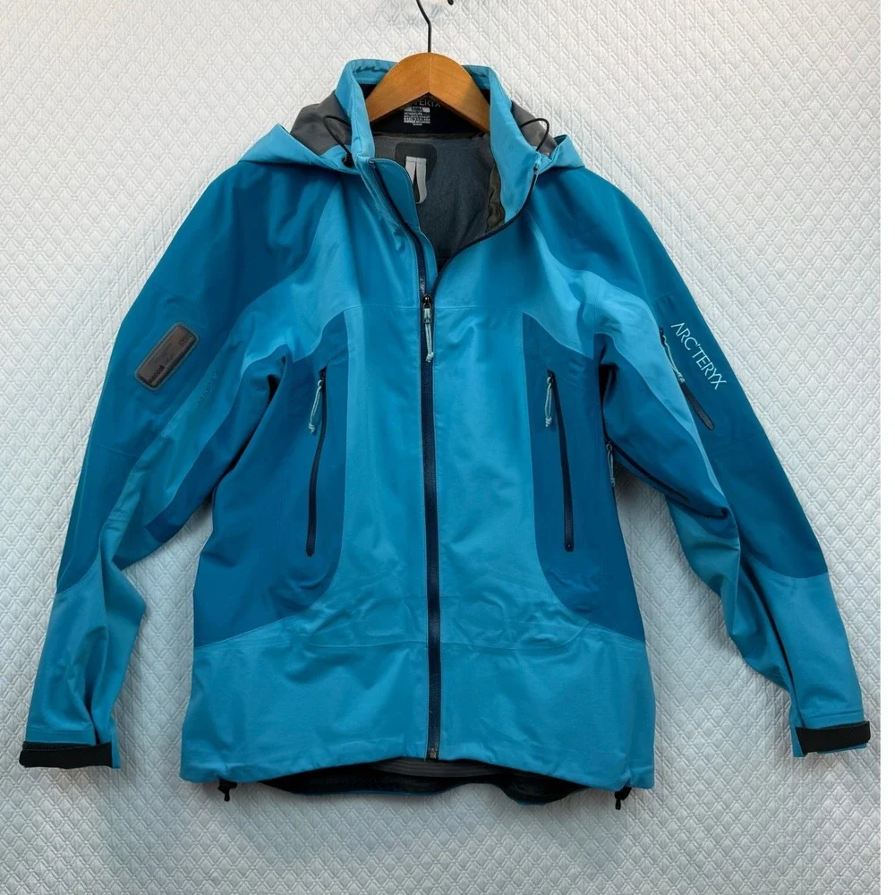 Arc'teryx | Jackets & Coats | Arcteryx Y2k Stingray Goretex Ski Jacket ...